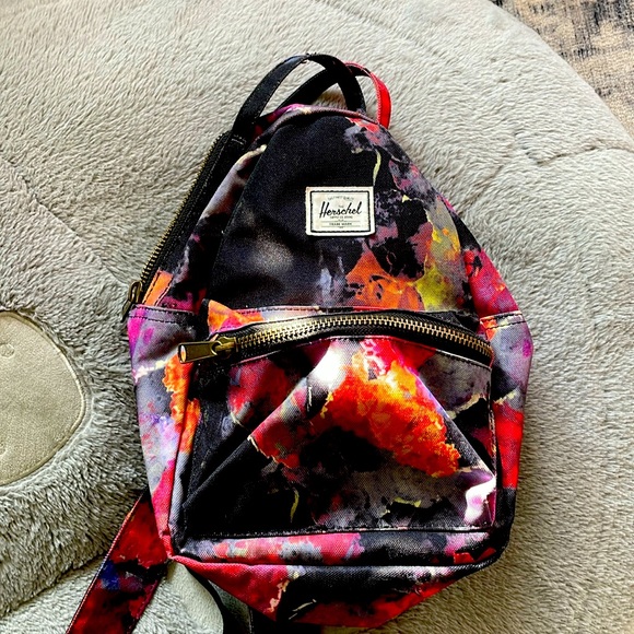 Herschel Supply Company | Bags | Herschel Mini Pack Purse Floral Print ...